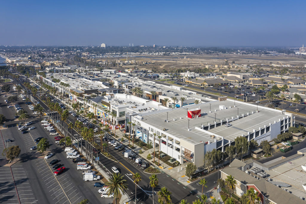 2nd and PCH in Long Beach, CA (CenterCal Properties) | W.E. O'Neil ...