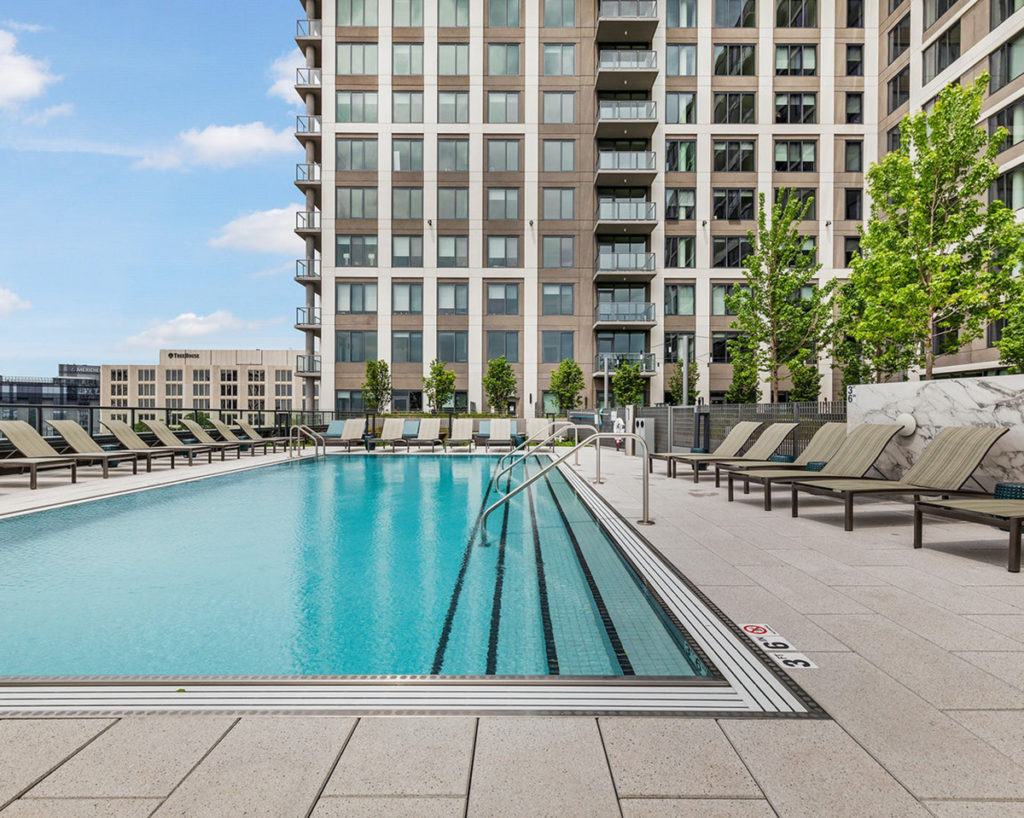 One Oak Brook Commons in Oak Brook, IL (Hines Interests) | W.E. O'Neil ...