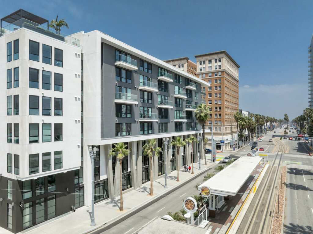 The Aster in Long Beach, CA (Raintree Partners) | W.E. O'Neil Construction