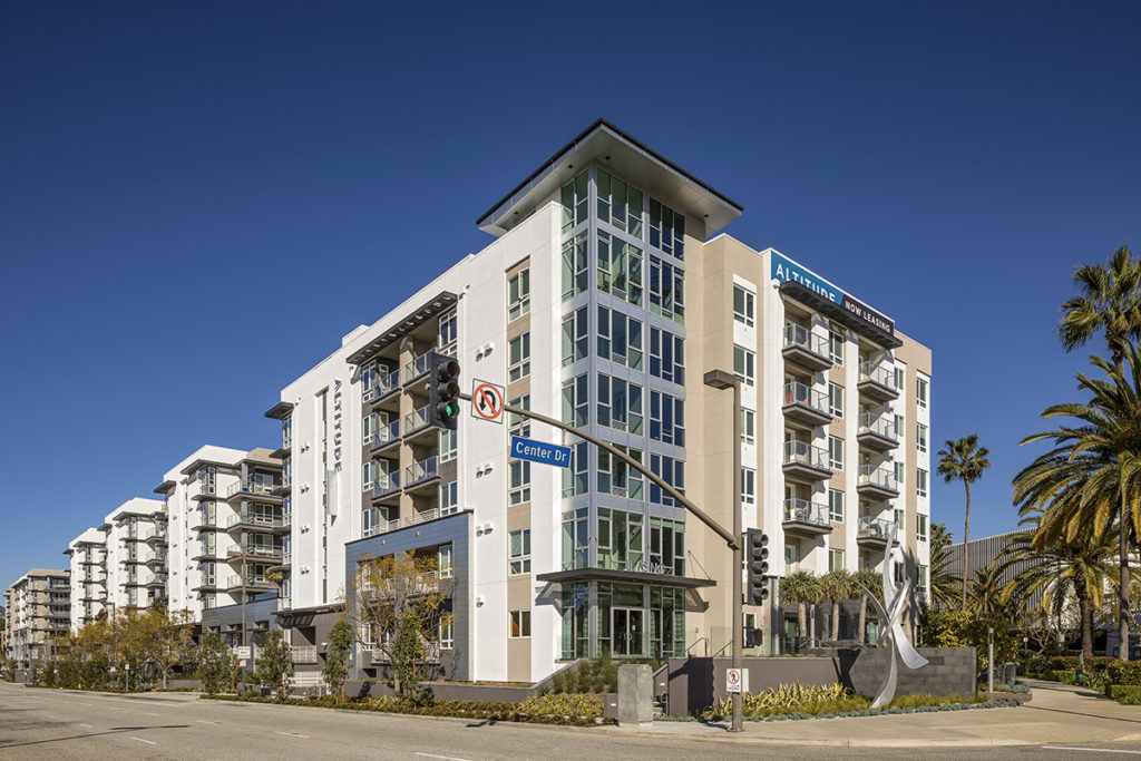 Altitude Apartments in Los Angeles, CA (Equity Residential) | W.E. O ...
