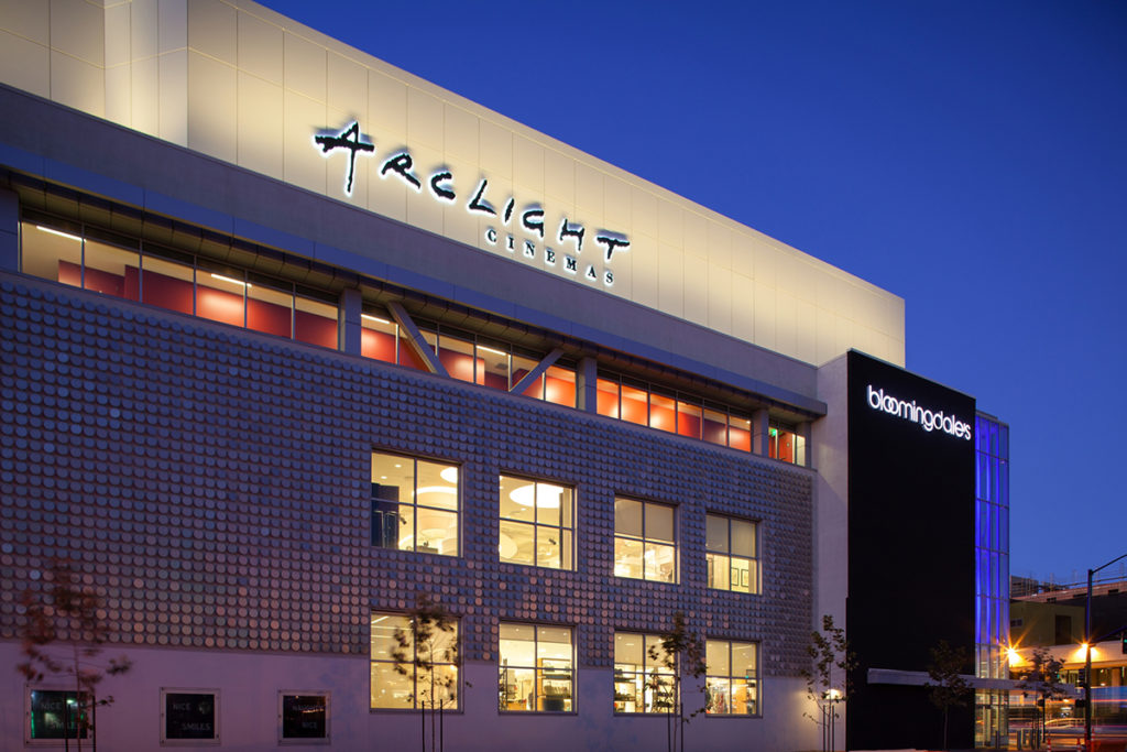 ArcLight Theater in Santa Monica, CA (The Macerich Company) | W.E. O ...