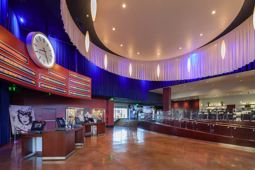 ArcLight Theater in Santa Monica, CA (The Macerich Company) | W.E. O ...