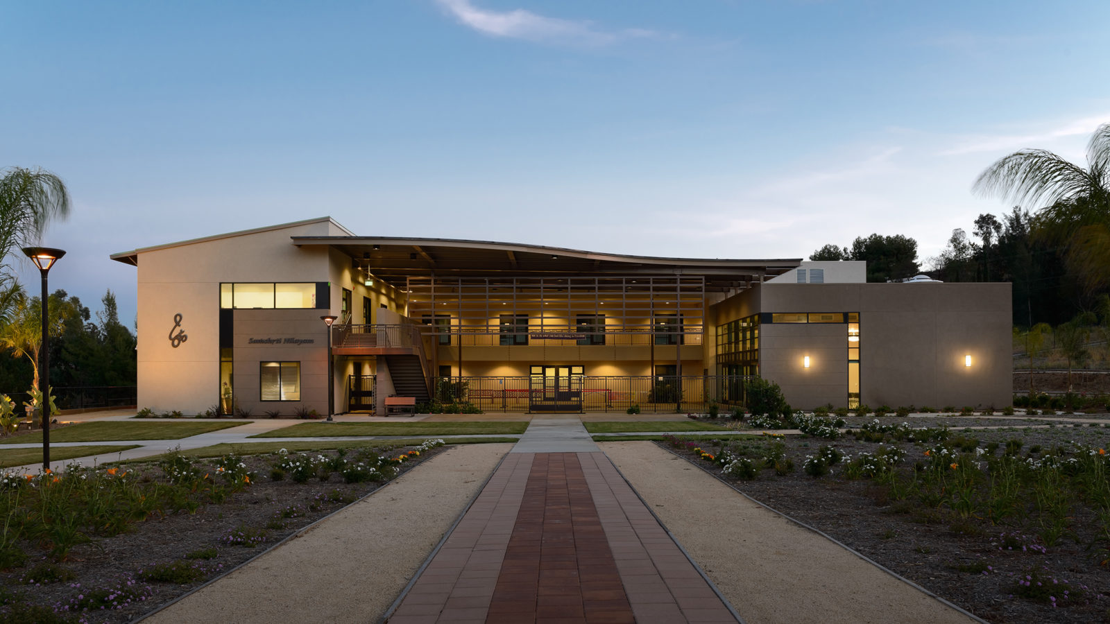 Chinmaya Mission Community Assembly Hall in Poway, CA (Chinmaya Mission ...