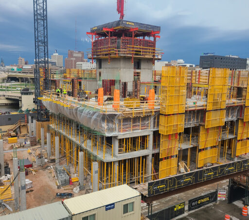 333 North Water Street in Milwaukee, WI (Hines) | W.E. O'Neil Construction