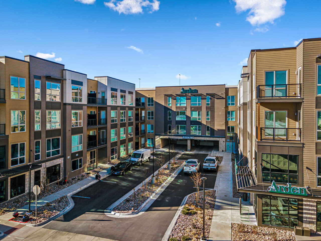 W.E. O’Neil Completes 302-Unit Multifamily Development in Denver ...